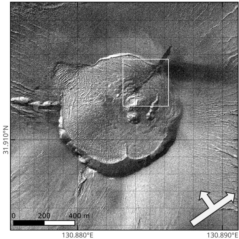 7年ぶりに噴火した新燃岳の活動を捉える小型SAR衛星「StriX」による高頻度・高分解能観測 - Synspective-JP