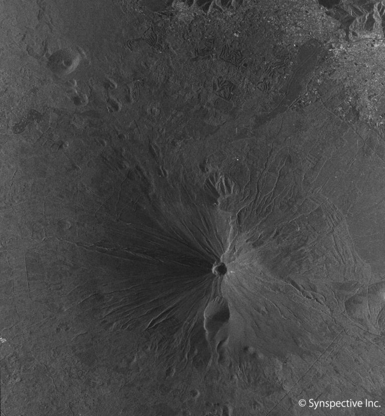 Synspective "StriX-α" SAR Stripmap Imagery, Mt. Fuji, a symbol of Japan ...