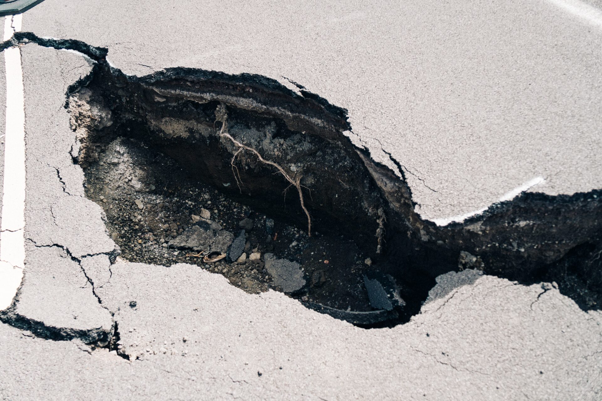 A Use Case of Subsidence Detection - Synspective